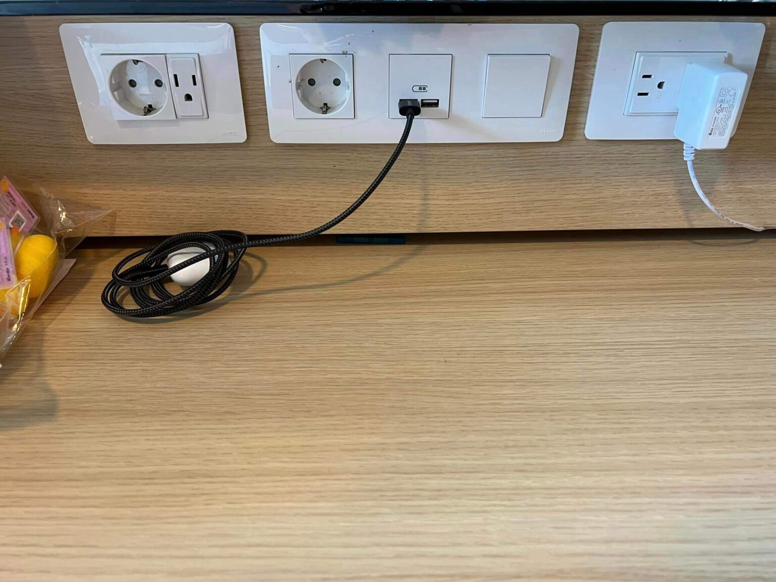 Electrical plug sockets on Royal Caribbean (list for every ship ...