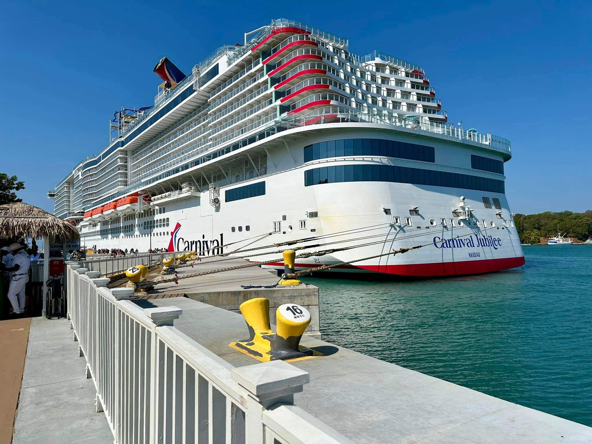 What Are the Best Cruise Lines to Work For? - Cruise with Leo