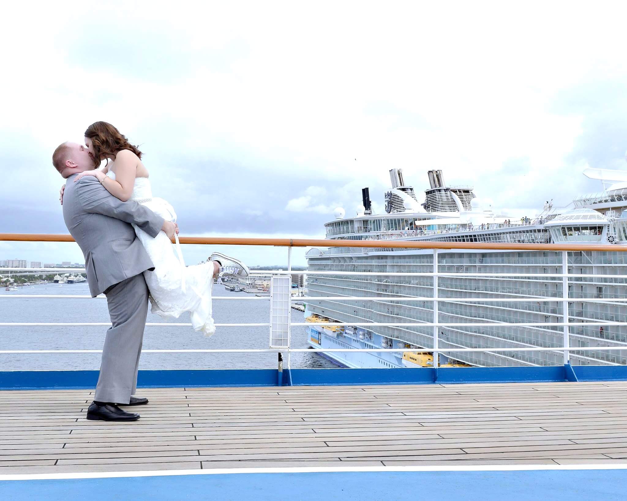 Can a Cruise Ship Captain Marry People? - Cruise with Leo
