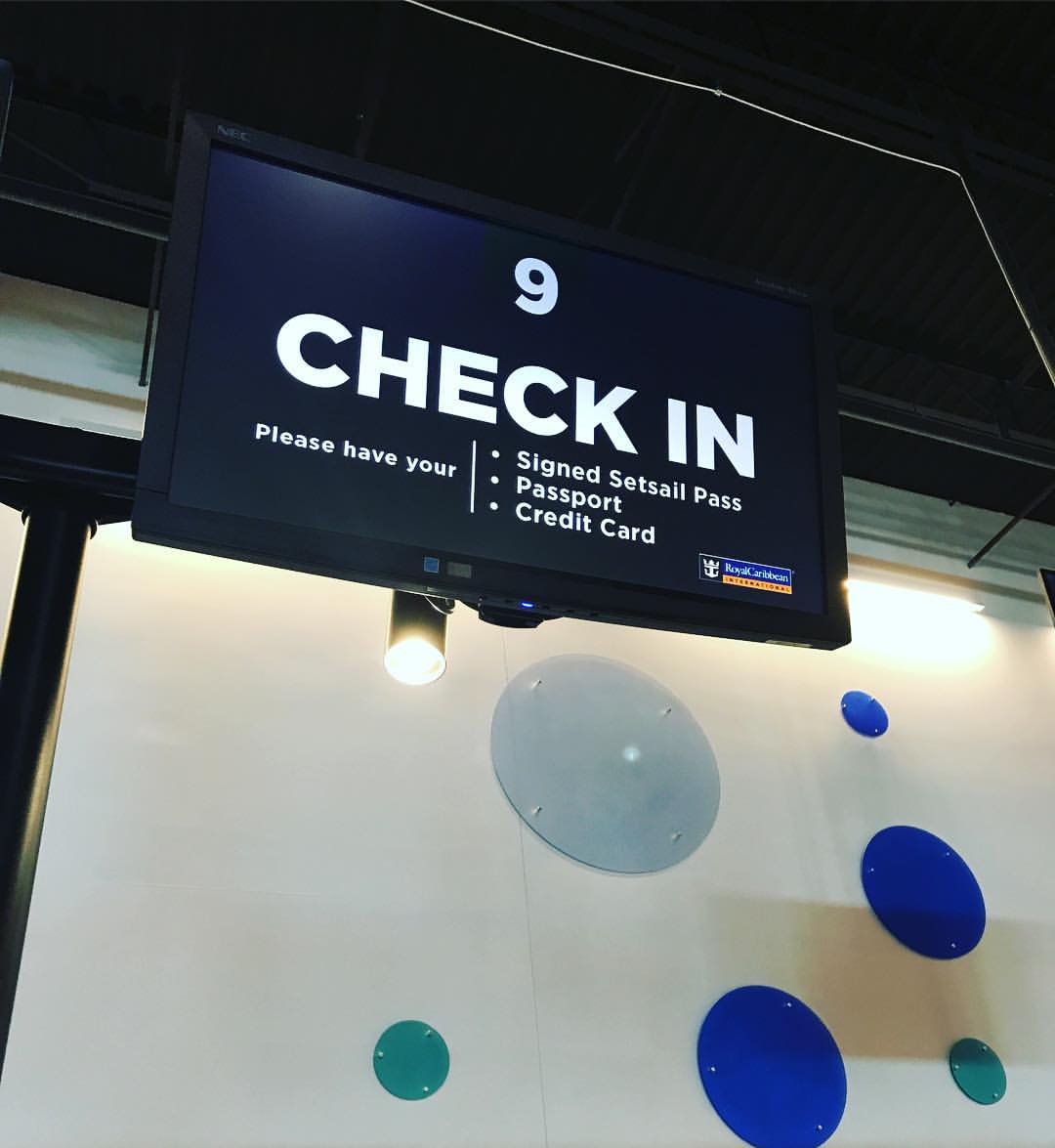 5 Secrets to Being the First Passenger to Board a Cruise ship - Cruise ...