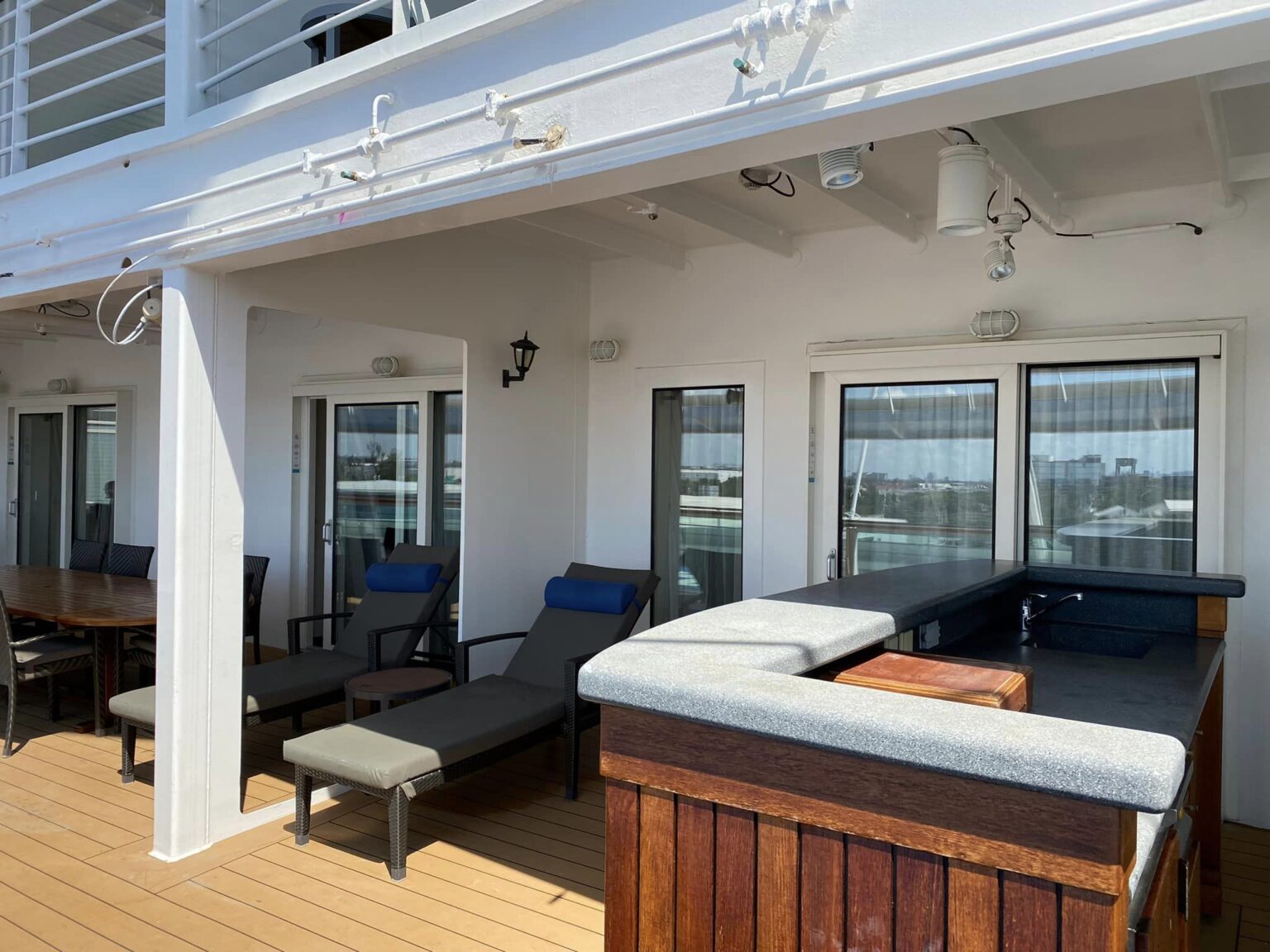 7 Reasons Why You Should Avoid Suites on Cruise Ships - Cruise with Leo