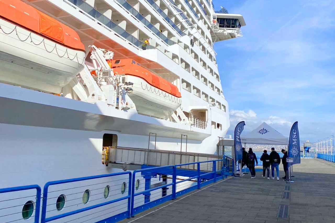 Cruise Ship Embarkation Day Do’s and Don’ts - Cruise with Leo